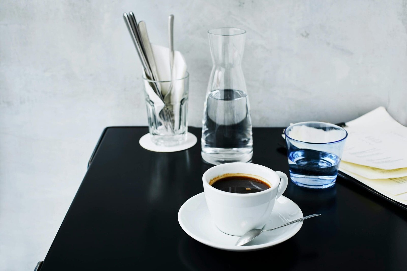 Avoid Coffee Crash: Smarter Café-Hopping Energy Tips